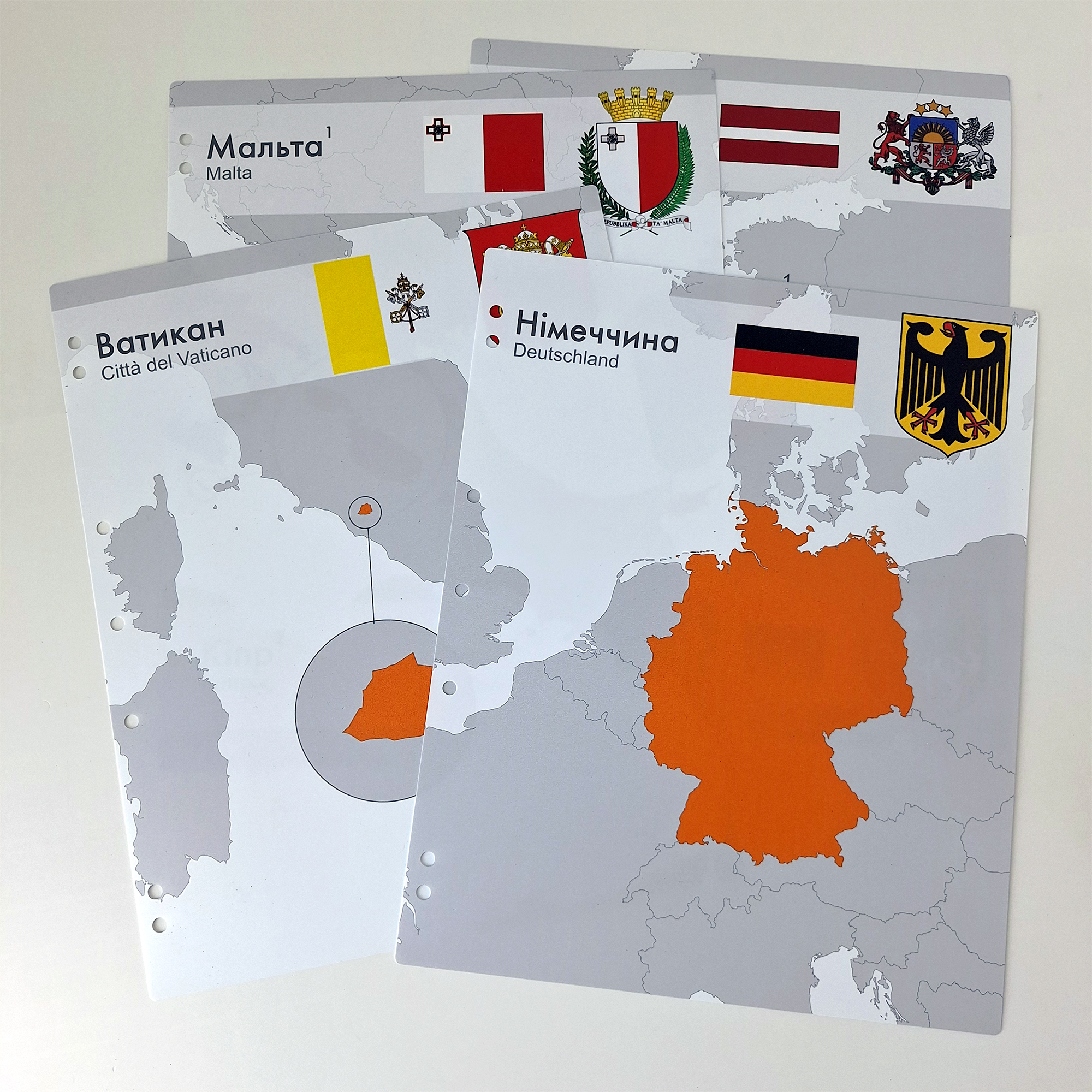 Interleaves for an album with coins of Europe countries. - Geldium