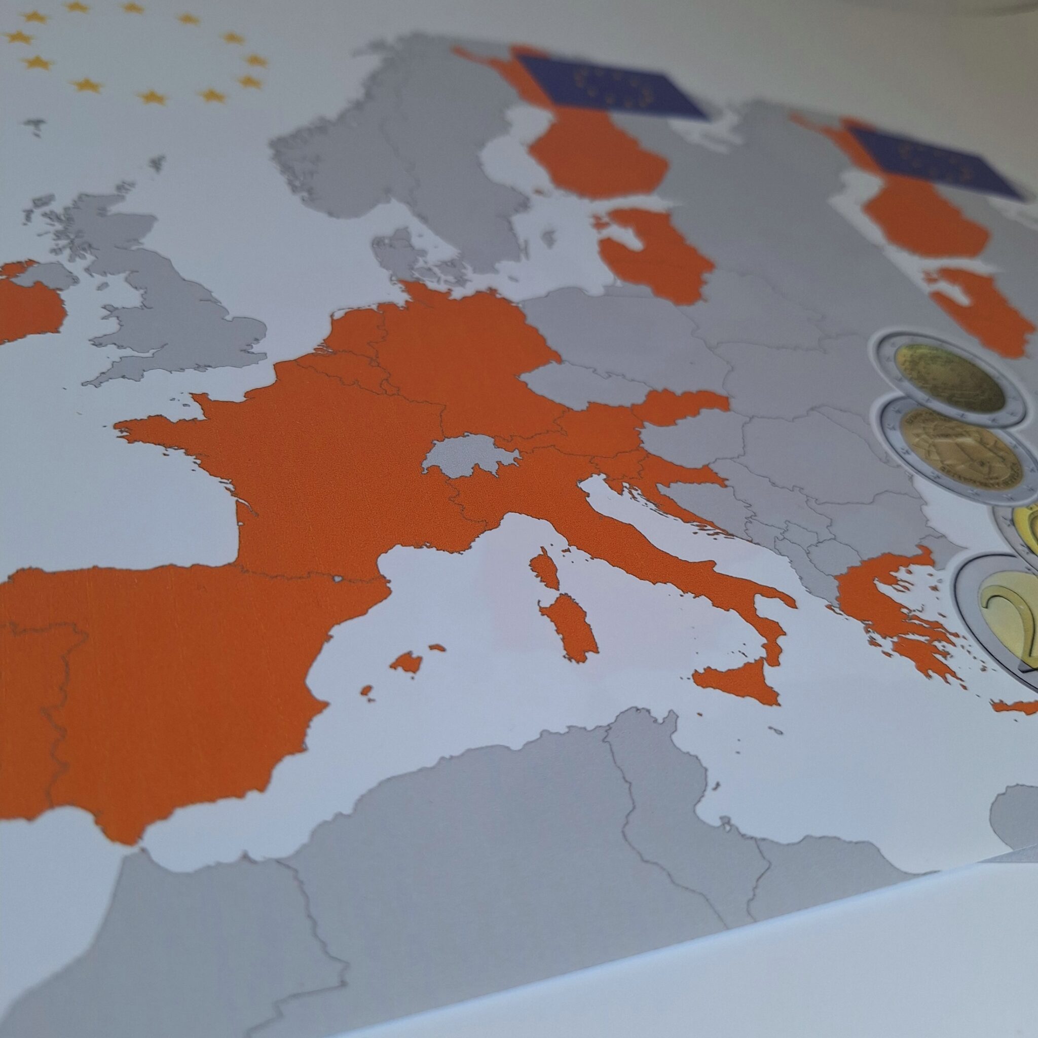 Interleaves for an album with coins of the European Union universal ...