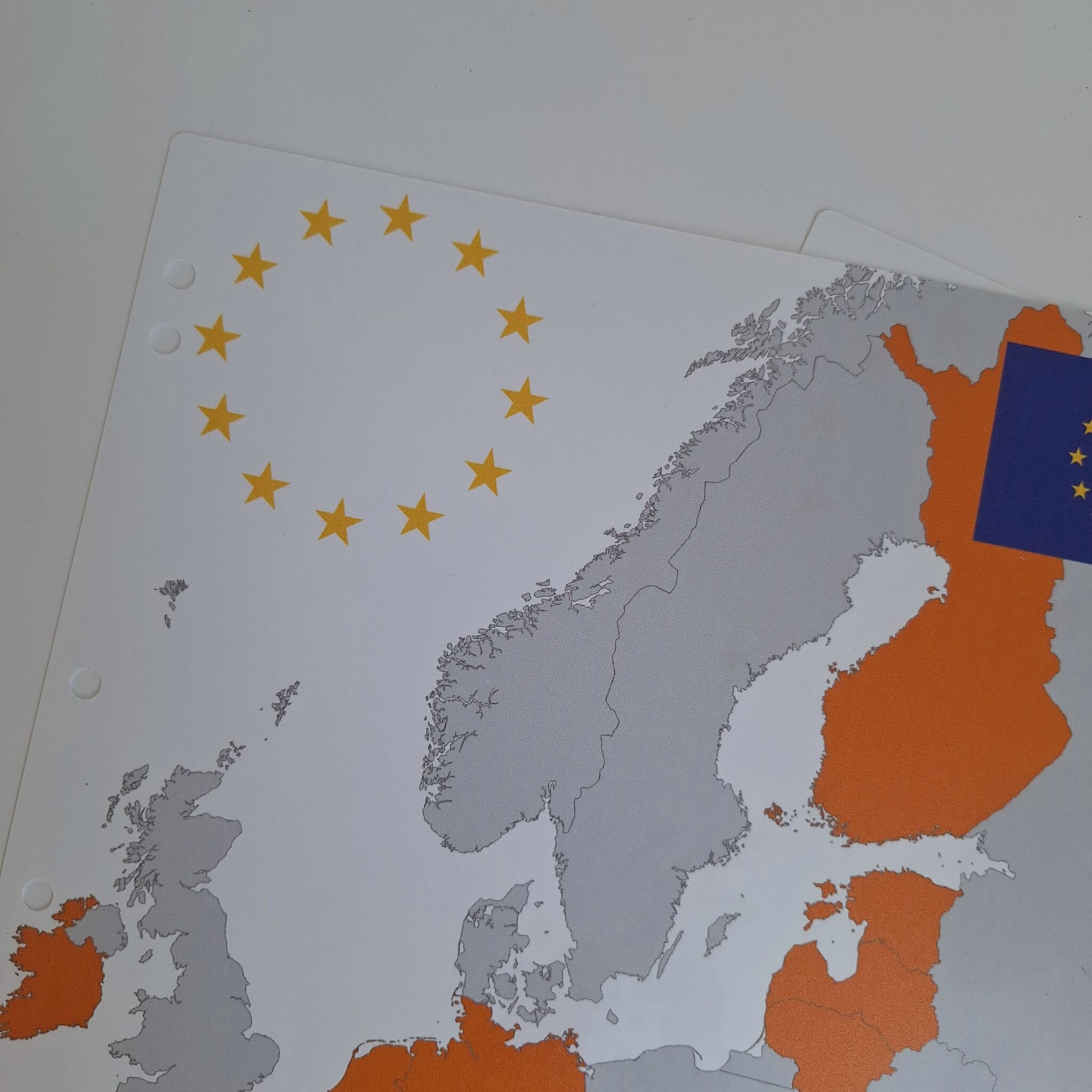 Interleaves for an album with coins of the European Union universal ...
